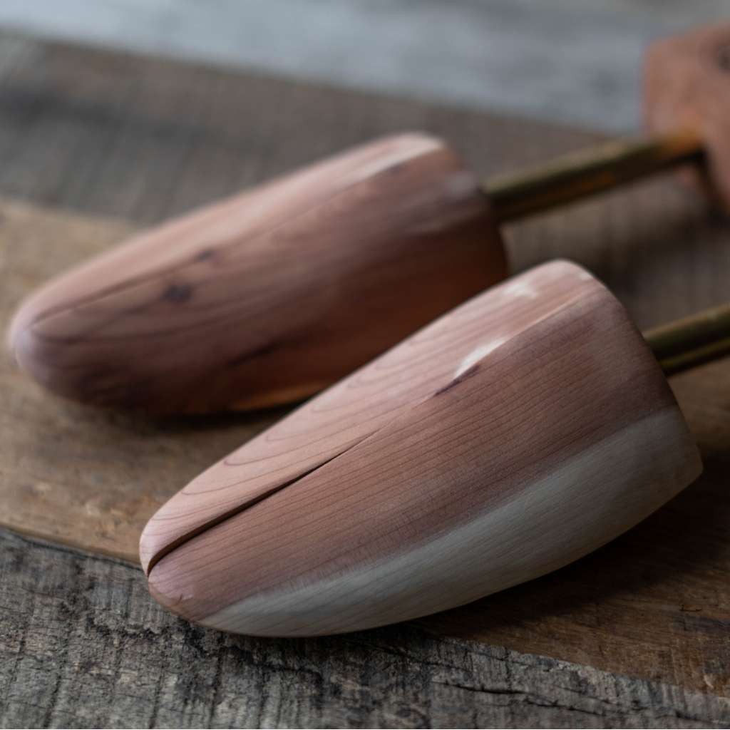 Genuine Cedar Shoe Tree (Men's Sizes) - Cobbler's Choice Co.